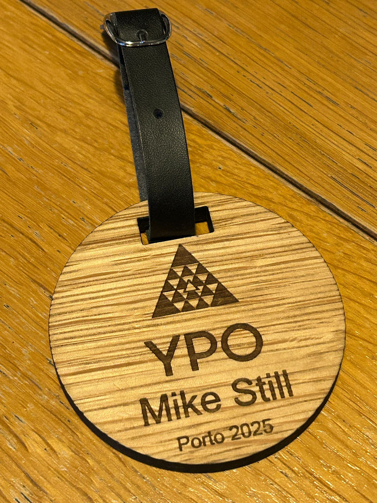 Custom Luggage Tag – Oak & Black